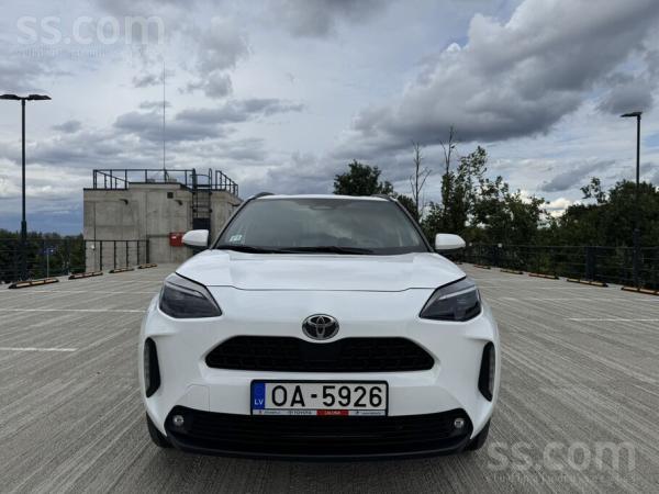 Balts Toyota Yaris 2024 Rīga, ar dzinēja tilpumu 1.50 L un nobraukumu 29 tūkst. km par 23500 €, foto 7 vietnē AUTOMOTO.COM.LV