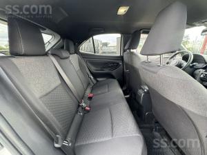 Balts Toyota Yaris 2024 Rīga, ar dzinēja tilpumu 1.50 L un nobraukumu 29 tūkst. km par 23500 €, foto 15 vietnē AUTOMOTO.COM.LV