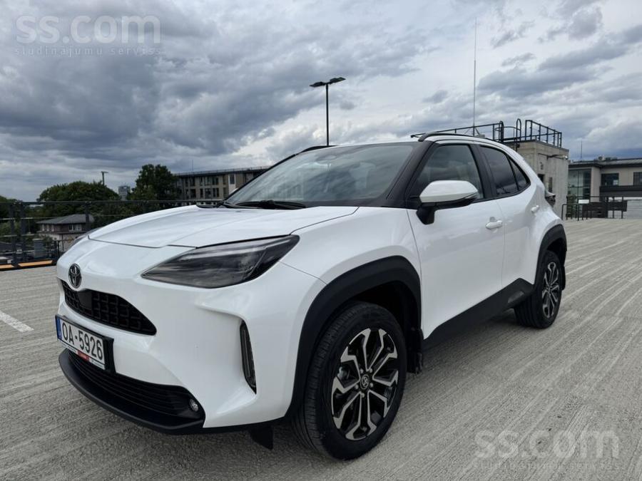 Balts Toyota Yaris 2024 Rīga, ar dzinēja tilpumu 1.50 L un nobraukumu 29 tūkst. km par 23000 €, foto 9 vietnē AUTOMOTO.COM.LV