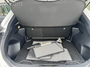Balts Toyota Yaris 2024 Rīga, ar dzinēja tilpumu 1.50 L un nobraukumu 29 tūkst. km par 23000 €, foto 11 vietnē AUTOMOTO.COM.LV