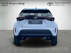 Balts Toyota Yaris 2025 Rīga, ar dzinēja tilpumu 1.50 L un nobraukumu 14 tūkst. km par 23990 €, foto 5 vietnē AUTOMOTO.COM.LV