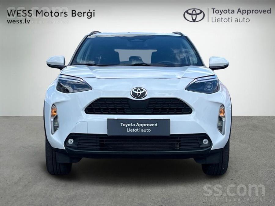 Balts Toyota Yaris 2025 Rīga, ar dzinēja tilpumu 1.50 L un nobraukumu 14 tūkst. km par 23990 €, foto 6 vietnē AUTOMOTO.COM.LV
