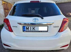Balts Toyota Yaris 2012 Kupiškis, ar dzinēja tilpumu 1.40 L un nobraukumu 260 tūkst. km par 3300 €, foto 5 vietnē AUTOMOTO.COM.LV