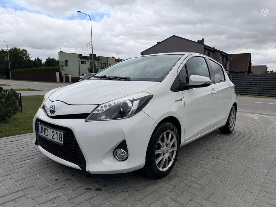 Balts Toyota Yaris 2012 Šilutė, ar dzinēja tilpumu 1.50 L un nobraukumu 192 tūkst. km par 5700 €, foto 1 vietnē AUTOMOTO.COM.LV