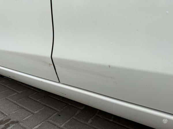 Balts Toyota Yaris 2012 Šilutė, ar dzinēja tilpumu 1.50 L un nobraukumu 192 tūkst. km par 5700 €, foto 7 vietnē AUTOMOTO.COM.LV