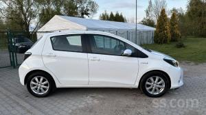 Balts Toyota Yaris 2013 Liepāja, ar dzinēja tilpumu 1.50 L un nobraukumu 193 tūkst. km par 7150 €, foto 5 vietnē AUTOMOTO.COM.LV