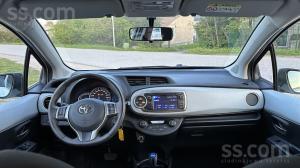 Balts Toyota Yaris 2013 Liepāja, ar dzinēja tilpumu 1.50 L un nobraukumu 193 tūkst. km par 7150 €, foto 8 vietnē AUTOMOTO.COM.LV