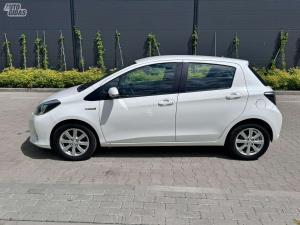 Balts Toyota Yaris 2013 Viļņa, ar dzinēja tilpumu 1.50 L un nobraukumu 163 tūkst. km par 8500 €, foto 5 vietnē AUTOMOTO.COM.LV