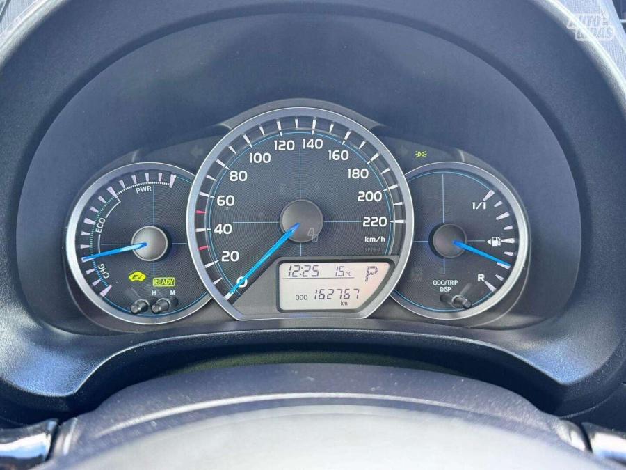 Balts Toyota Yaris 2013 Viļņa, ar dzinēja tilpumu 1.50 L un nobraukumu 163 tūkst. km par 8500 €, foto 14 vietnē AUTOMOTO.COM.LV