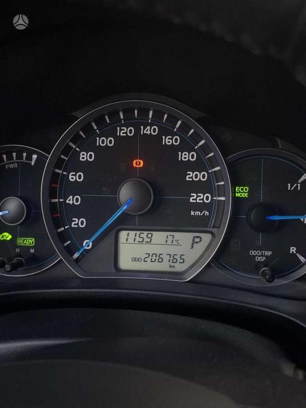White Toyota Yaris 2013 in Kaunas, with an engine capacity of 1.50 L and mileage of 207 thousand km for 6500 €, photo 8 on AUTOMOTO.COM.LV