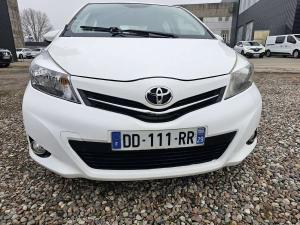 Balts Toyota Yaris 2014 Tauragė, ar dzinēja tilpumu 1.36 L un nobraukumu 370 tūkst. km par 3000 €, foto 3 vietnē AUTOMOTO.COM.LV