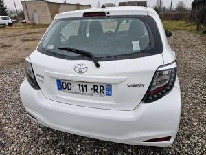 Balts Toyota Yaris 2014 Tauragė, ar dzinēja tilpumu 1.36 L un nobraukumu 370 tūkst. km par 3000 €, foto 11 vietnē AUTOMOTO.COM.LV