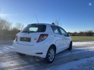 Balts Toyota Yaris 2014 Šauļi, ar dzinēja tilpumu 1.36 L un nobraukumu 190 tūkst. km par 4200 €, foto 7 vietnē AUTOMOTO.COM.LV