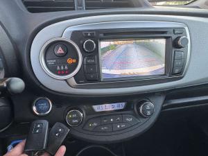 Balts Toyota Yaris 2014 Viļņa, ar dzinēja tilpumu 1.50 L un nobraukumu 106 tūkst. km par 7450 €, foto 23 vietnē AUTOMOTO.COM.LV