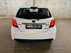 White Toyota Yaris 2014 in Tallinn, with an engine capacity of 1.50 L and mileage of 173 thousand km for 6495 €, photo 20 on AUTOMOTO.COM.LV