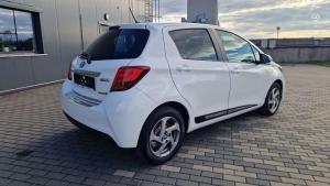 Balts Toyota Yaris 2014 Šauļi, ar dzinēja tilpumu 1.50 L un nobraukumu 250 tūkst. km par 6990 €, foto 5 vietnē AUTOMOTO.COM.LV