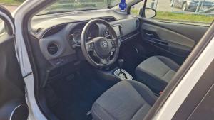 Balts Toyota Yaris 2014 Šauļi, ar dzinēja tilpumu 1.50 L un nobraukumu 250 tūkst. km par 6990 €, foto 12 vietnē AUTOMOTO.COM.LV