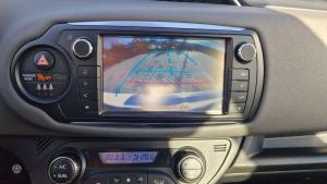 Balts Toyota Yaris 2014 Šauļi, ar dzinēja tilpumu 1.50 L un nobraukumu 250 tūkst. km par 6990 €, foto 14 vietnē AUTOMOTO.COM.LV