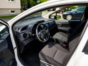 White Toyota Yaris 2014 in Tallinn, with an engine capacity of 1.50 L and mileage of 194 thousand km for 8300 €, photo 14 on AUTOMOTO.COM.LV