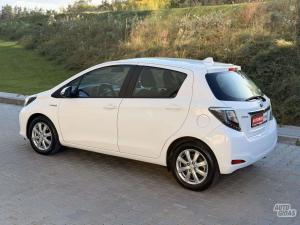 Balts Toyota Yaris 2014 Viļņa, ar dzinēja tilpumu 1.50 L un nobraukumu 171 tūkst. km par 7950 €, foto 12 vietnē AUTOMOTO.COM.LV