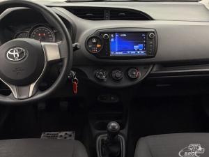 Balts Toyota Yaris 2015 Avižieniai, ar dzinēja tilpumu 1.00 L un nobraukumu 126 tūkst. km par 6000 €, foto 14 vietnē AUTOMOTO.COM.LV