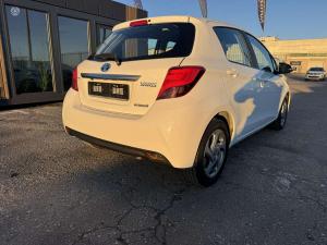 Balts Toyota Yaris 2016 Panevēža, ar dzinēja tilpumu 1.50 L un nobraukumu 140 tūkst. km par 9500 €, foto 7 vietnē AUTOMOTO.COM.LV