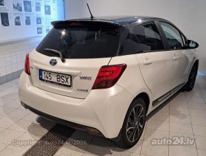Balts Toyota Yaris 2016 Narva, ar dzinēja tilpumu 1.50 L un nobraukumu 92 tūkst. km par 10200 €, foto 3 vietnē AUTOMOTO.COM.LV