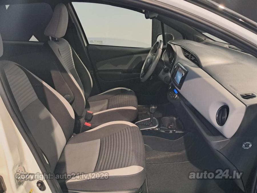 Balts Toyota Yaris 2016 Narva, ar dzinēja tilpumu 1.50 L un nobraukumu 92 tūkst. km par 10200 €, foto 10 vietnē AUTOMOTO.COM.LV