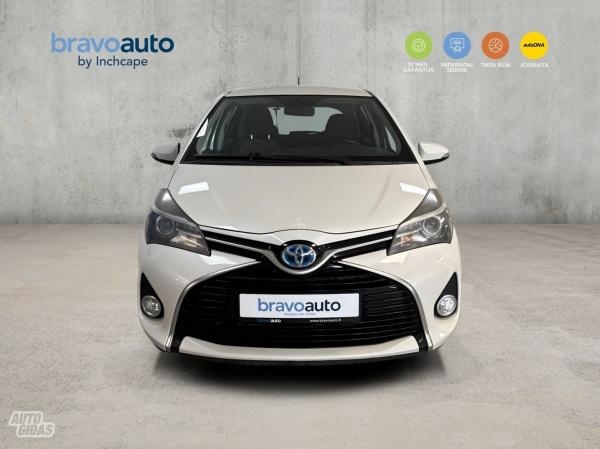 Balts Toyota Yaris 2016 Viļņa, ar dzinēja tilpumu 1.50 L un nobraukumu 90 tūkst. km par 11000 €, foto 7 vietnē AUTOMOTO.COM.LV