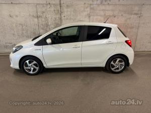 Balts Toyota Yaris 2016 Tallina, ar dzinēja tilpumu 1.50 L un nobraukumu 96 tūkst. km par 10995 €, foto 21 vietnē AUTOMOTO.COM.LV