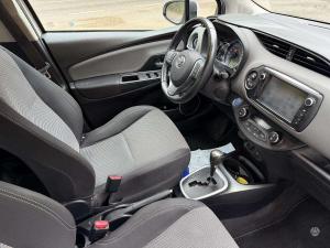 Balts Toyota Yaris 2016 Viļņa, ar dzinēja tilpumu 1.50 L un nobraukumu 134 tūkst. km par 9900 €, foto 20 vietnē AUTOMOTO.COM.LV