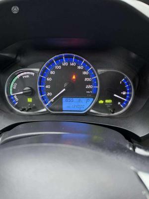 Balts Toyota Yaris 2016 Viļņa, ar dzinēja tilpumu 1.50 L un nobraukumu 134 tūkst. km par 9900 €, foto 31 vietnē AUTOMOTO.COM.LV