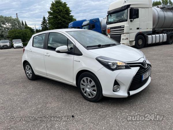 Balts Toyota Yaris 2016 Tallina, ar dzinēja tilpumu 1.50 L un nobraukumu 159 tūkst. km par 11000 €, foto 7 vietnē AUTOMOTO.COM.LV