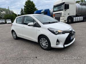 Белый Тойота Ярис 2016 в Таллин, объемом двигателя 1.50 л и пробегом 159 тыс. км за 11000 €, фото 8 на AUTOMOTO.COM.LV