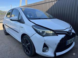 Balts Toyota Yaris 2016 Kauņa, ar dzinēja tilpumu 1.50 L un nobraukumu 153 tūkst. km par 5350 €, foto 4 vietnē AUTOMOTO.COM.LV