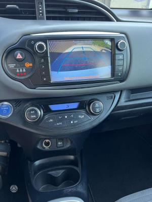 Balts Toyota Yaris 2016 Kauņa, ar dzinēja tilpumu 1.50 L un nobraukumu 153 tūkst. km par 5350 €, foto 12 vietnē AUTOMOTO.COM.LV