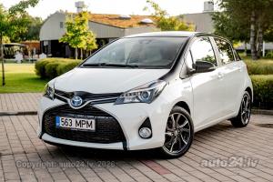 Balts Toyota Yaris 2016 Pērnava, ar dzinēja tilpumu 1.50 L un nobraukumu 186 tūkst. km par 9490 €, foto  vietnē AUTOMOTO.COM.LV