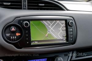 Белый Тойота Ярис 2016 в Пярну, объемом двигателя 1.50 л и пробегом 186 тыс. км за 9490 €, фото 21 на AUTOMOTO.COM.LV