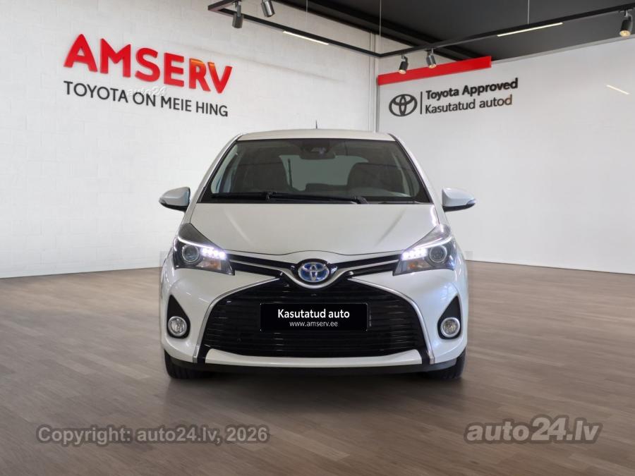 Balts Toyota Yaris 2016 Tallina, ar dzinēja tilpumu 1.50 L un nobraukumu 69 tūkst. km par 11490 €, foto 6 vietnē AUTOMOTO.COM.LV