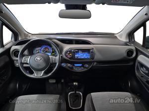 Balts Toyota Yaris 2016 Tallina, ar dzinēja tilpumu 1.50 L un nobraukumu 69 tūkst. km par 11490 €, foto 9 vietnē AUTOMOTO.COM.LV