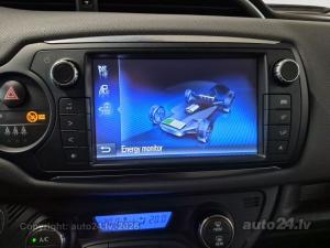Balts Toyota Yaris 2016 Tallina, ar dzinēja tilpumu 1.50 L un nobraukumu 69 tūkst. km par 11490 €, foto 19 vietnē AUTOMOTO.COM.LV