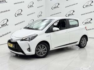 White Toyota Yaris 2017 in Vilnius, with an engine capacity of 1.50 L and mileage of 61 thousand km for 12300 €, photo  on AUTOMOTO.COM.LV
