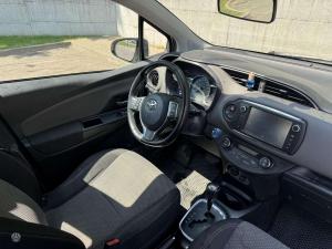 Balts Toyota Yaris 2017 Viļņa, ar dzinēja tilpumu 1.50 L un nobraukumu 223 tūkst. km par 4500 €, foto 7 vietnē AUTOMOTO.COM.LV