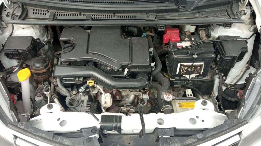 Balts Toyota Yaris 2017 Panevēža, ar dzinēja tilpumu 1.00 L un nobraukumu 121 tūkst. km par 6500 €, foto 38 vietnē AUTOMOTO.COM.LV