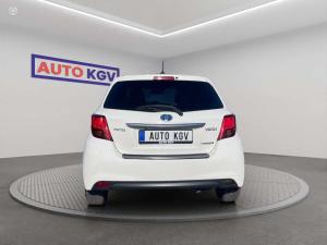 Balts Toyota Yaris 2017 Viļņa, ar dzinēja tilpumu 1.50 L un nobraukumu 138 tūkst. km par 10999 €, foto 5 vietnē AUTOMOTO.COM.LV