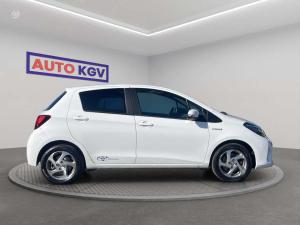 Balts Toyota Yaris 2017 Viļņa, ar dzinēja tilpumu 1.50 L un nobraukumu 138 tūkst. km par 10999 €, foto 7 vietnē AUTOMOTO.COM.LV