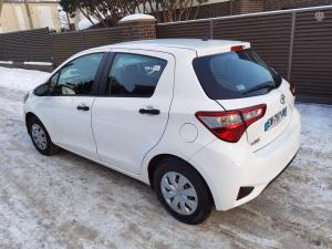 Balts Toyota Yaris 2018 Kauņa, ar dzinēja tilpumu 1.00 L un nobraukumu 245 tūkst. km par 3850 €, foto 6 vietnē AUTOMOTO.COM.LV