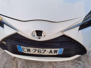 White Toyota Yaris 2018 in Kaunas, with an engine capacity of 1.00 L and mileage of 245 thousand km for 2700 €, photo 10 on AUTOMOTO.COM.LV