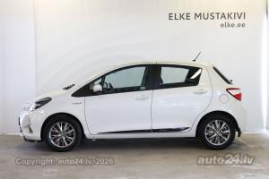 White Toyota Yaris 2018 in Tallinn, with an engine capacity of 1.50 L and mileage of 86 thousand km for 12400 €, photo 3 on AUTOMOTO.COM.LV