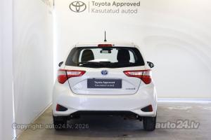 Balts Toyota Yaris 2018 Tallina, ar dzinēja tilpumu 1.50 L un nobraukumu 86 tūkst. km par 12400 €, foto 4 vietnē AUTOMOTO.COM.LV